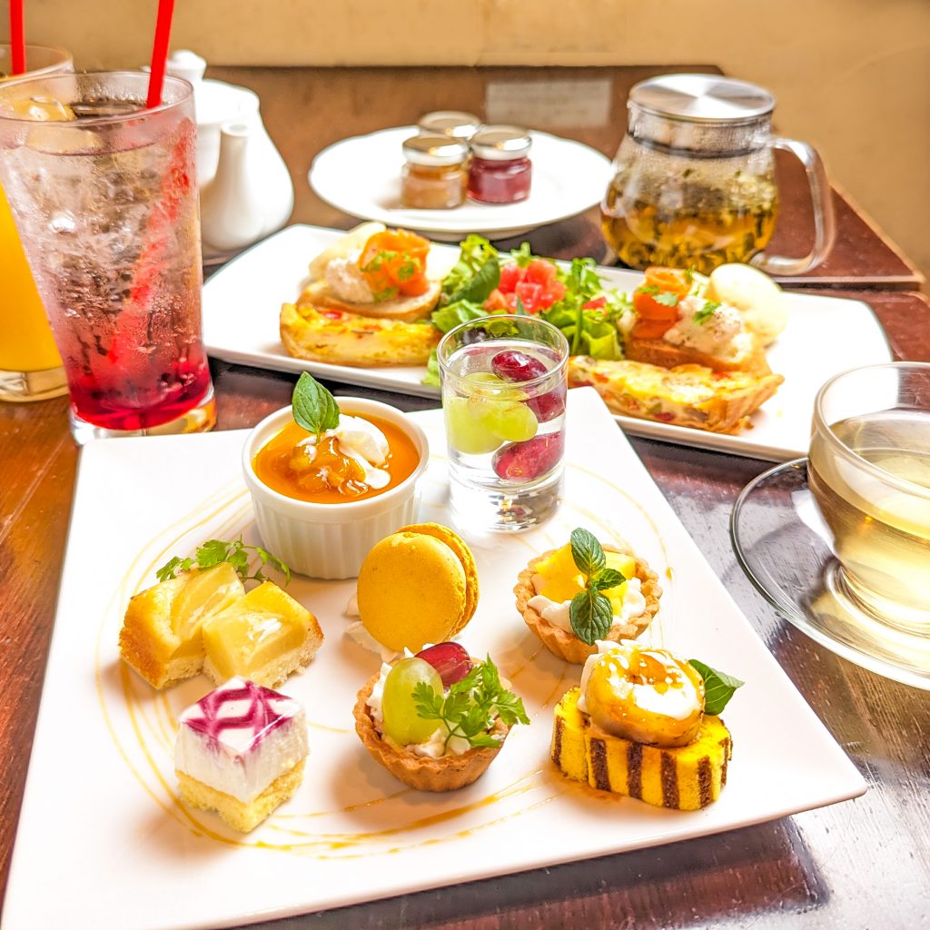 Afternoon tea set at Shinjuku Cafe | Café la Voie, a chic cafe only a 3 ...